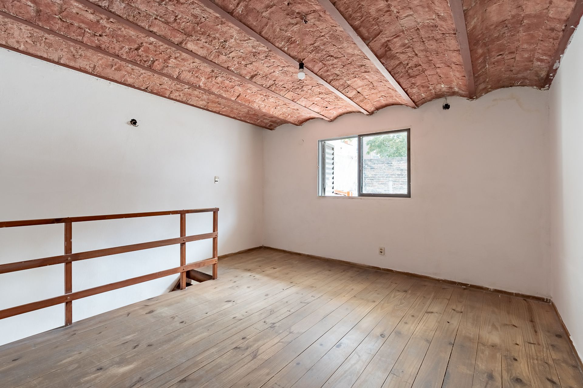 REMAX Terra - ID#1788 - P H en Venta