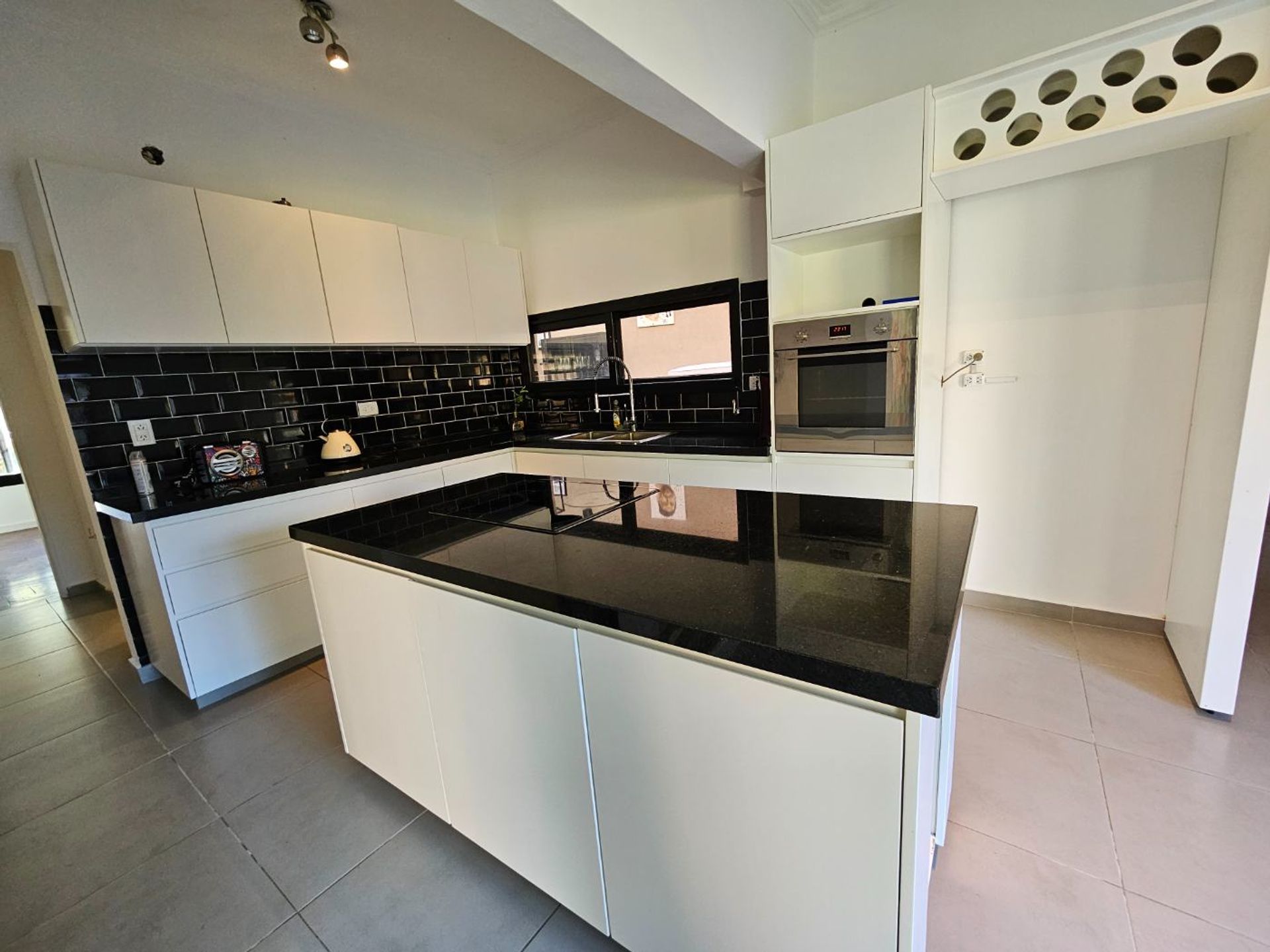 RE/MAX Vita - ID#5797 - Casa en Venta