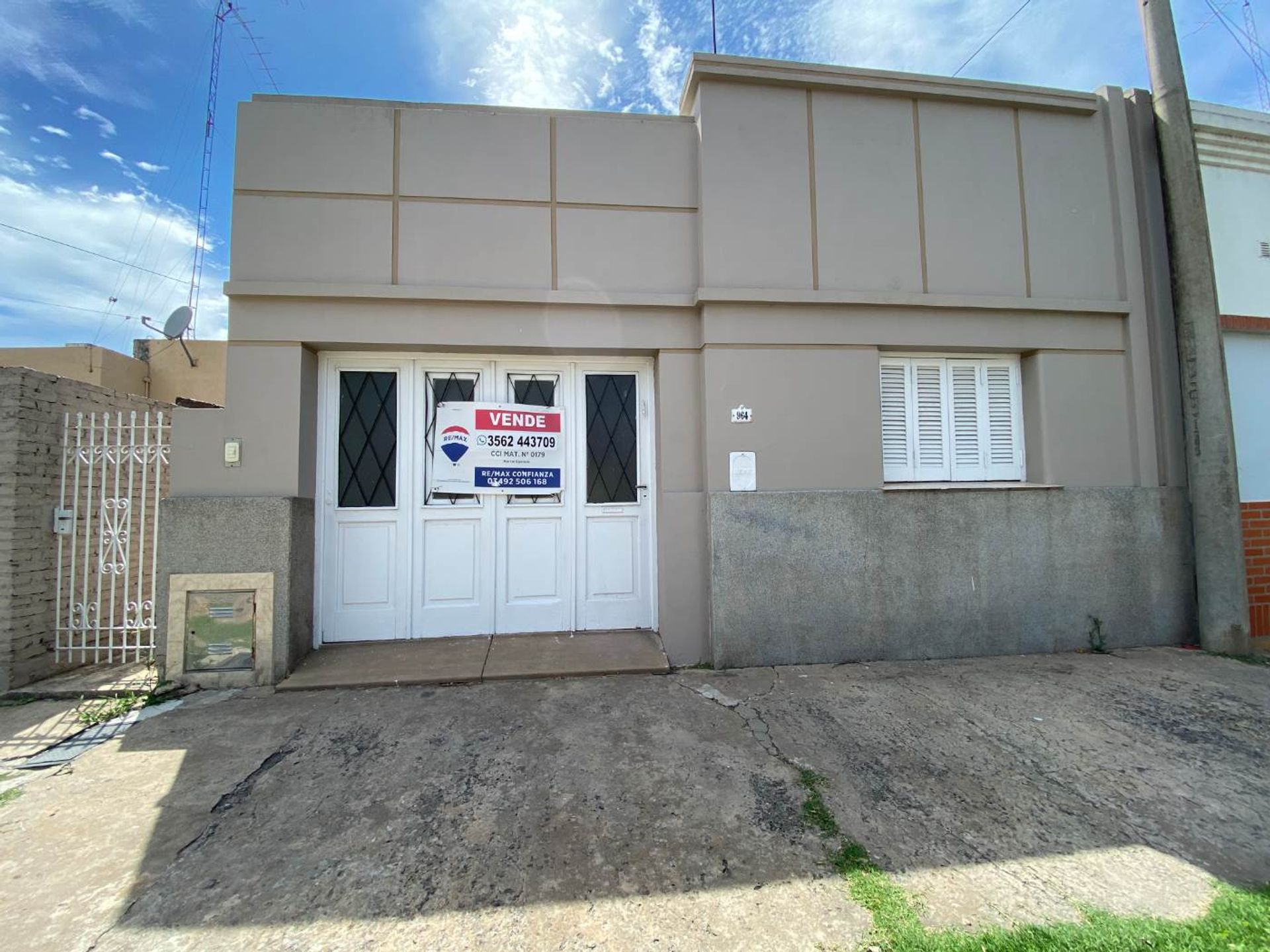 RE-MAX Confianza - ID#3684 - Casa en Venta
