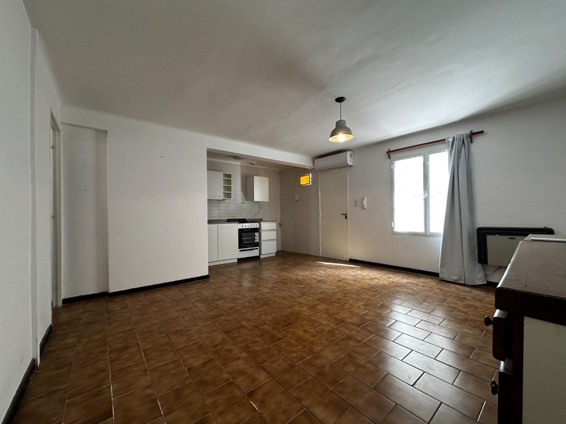 REMAX SOLUTIONS - ID#8565 - P H en Venta